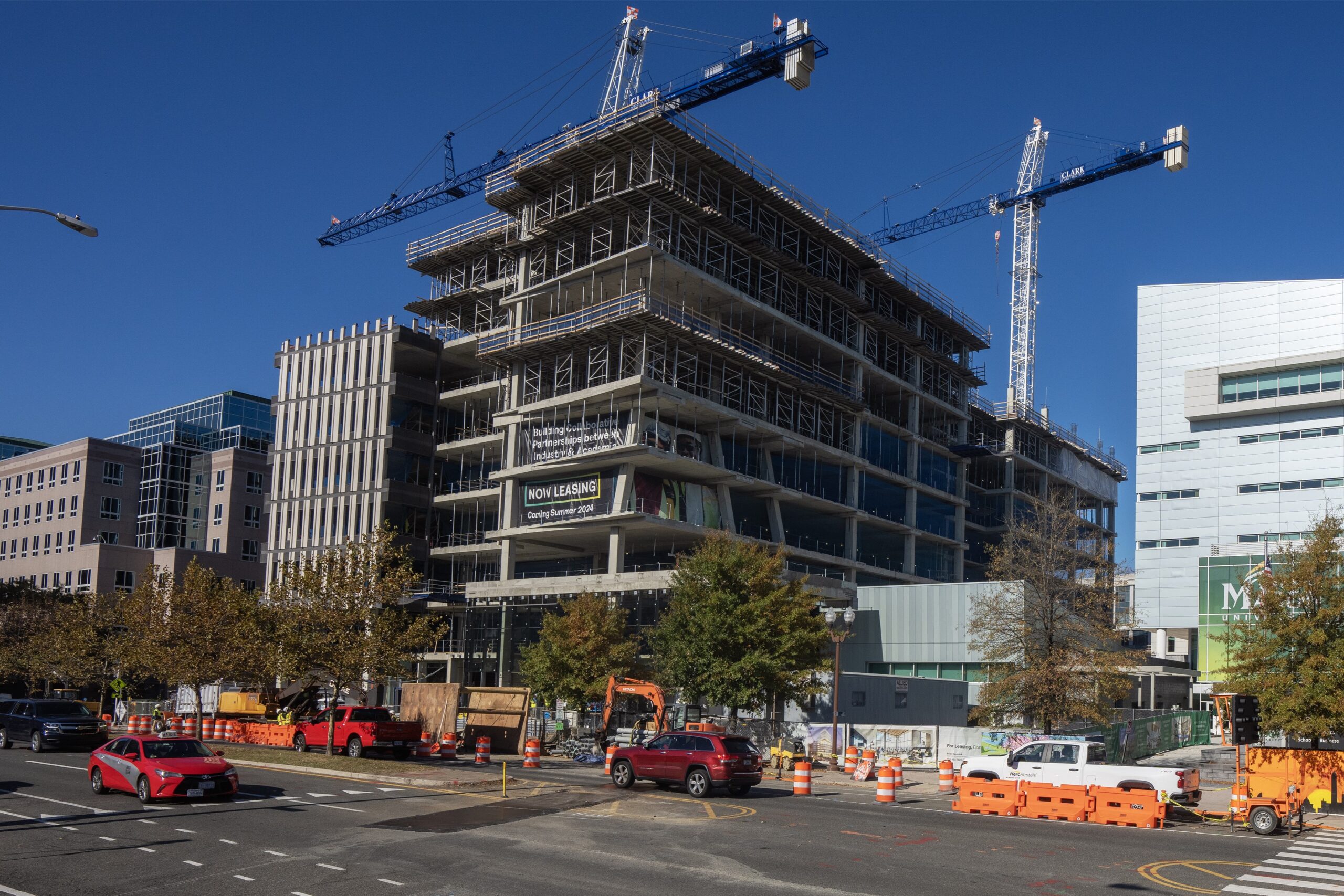 Fuse at Mason Square Celebrates Topping Out - Mason Square